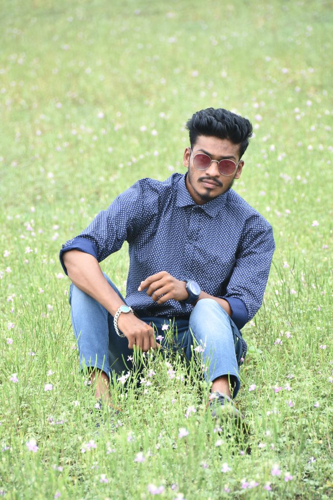 A boy in nature - PixaHive