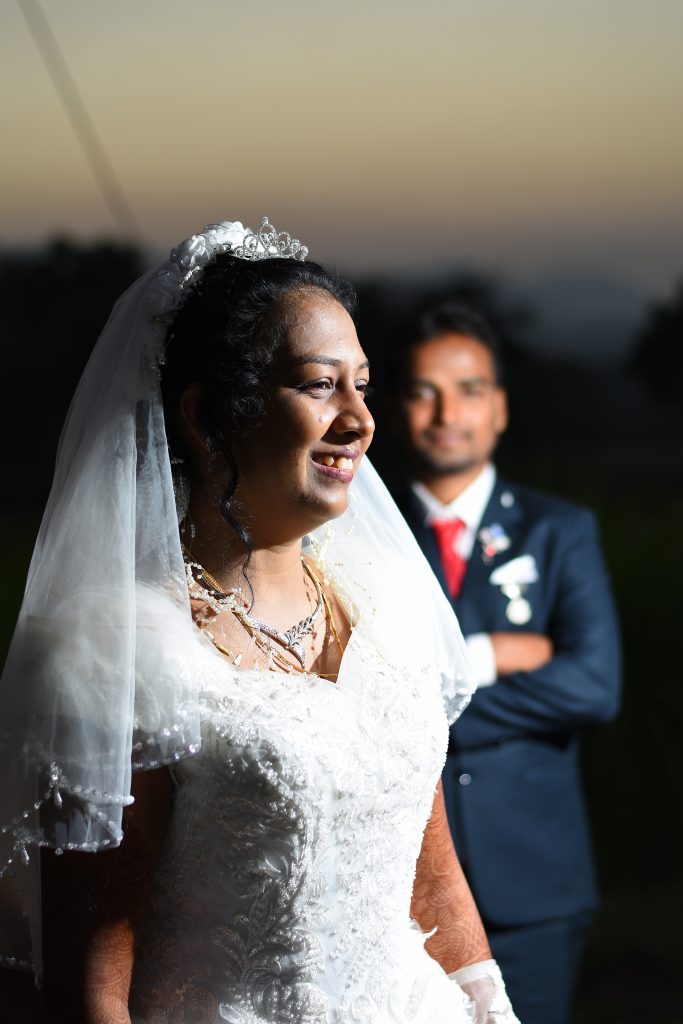 A happy bride - PixaHive