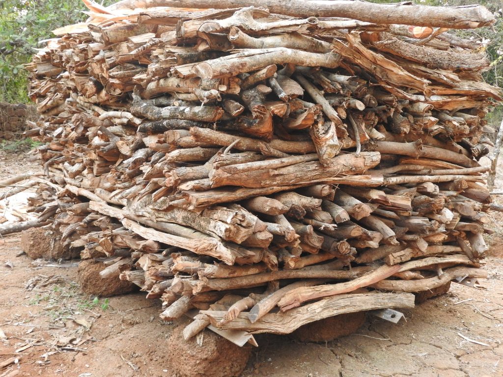 A stack of woods - PixaHive