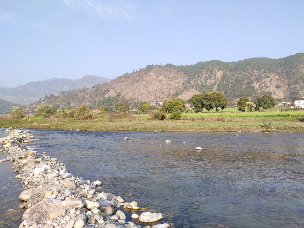 A stone bridge across a river - PixaHive