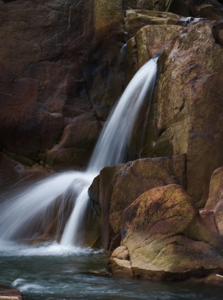 A waterfall - PixaHive