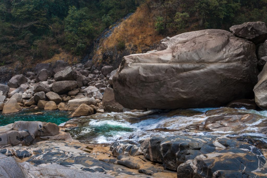 Bed rocks river - PixaHive