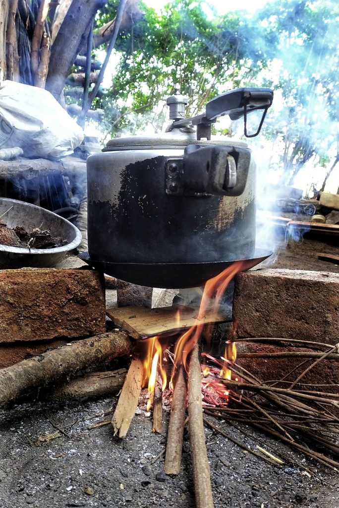 Cooker on the fire - PixaHive