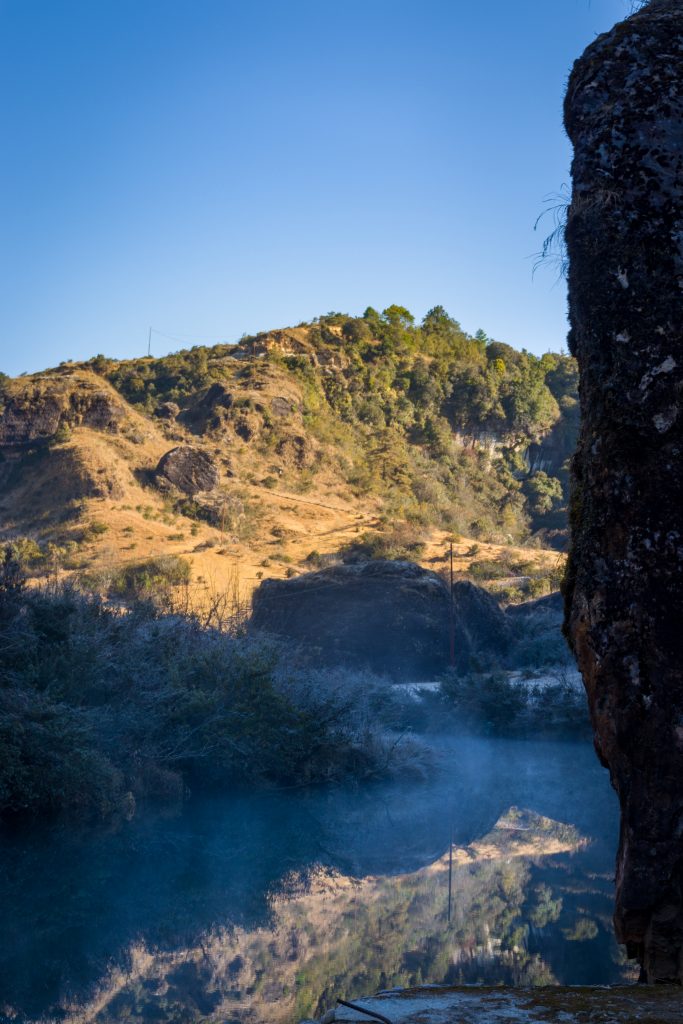 Mountain reflection - PixaHive