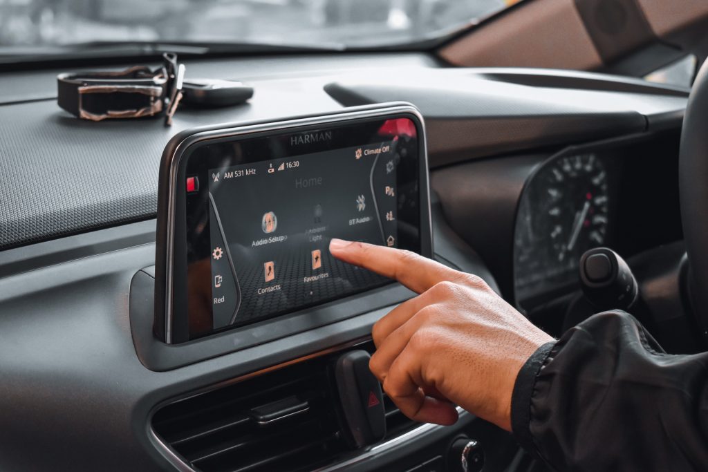 Instrument cluster of a car - PixaHive