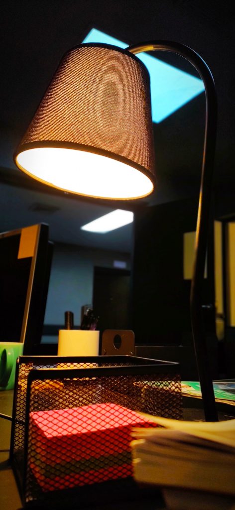 Table lamp - PixaHive
