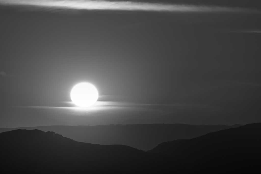 black and white sunset - PixaHive