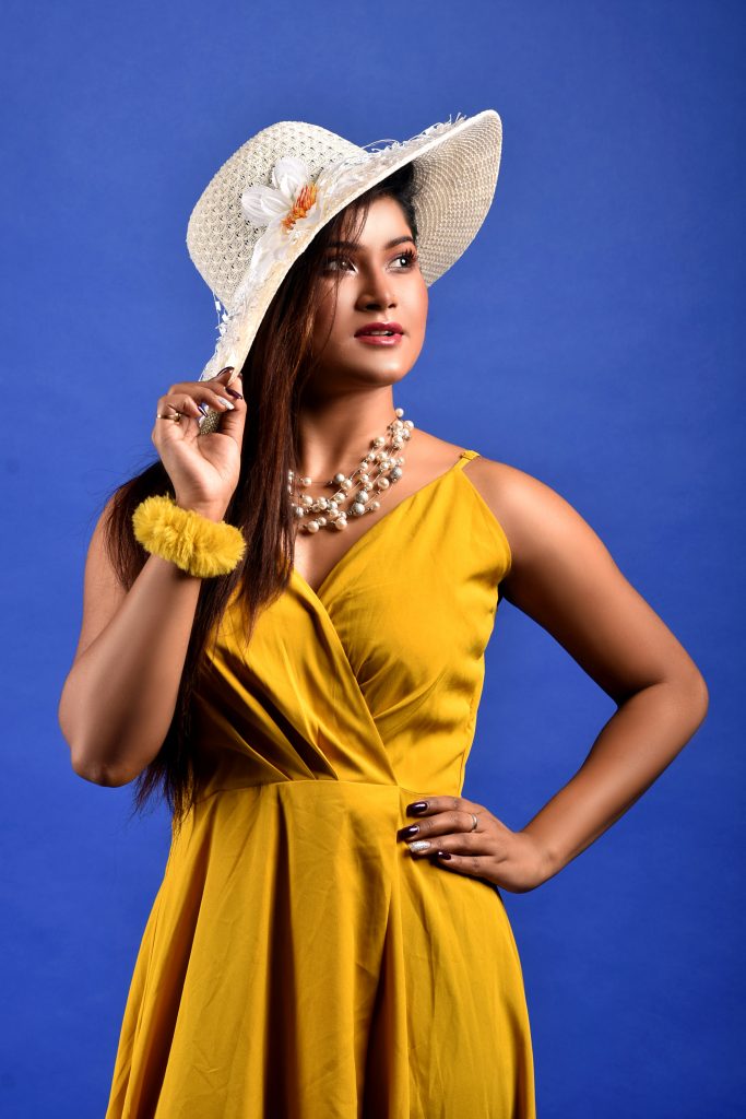 female model posing with hat - PixaHive