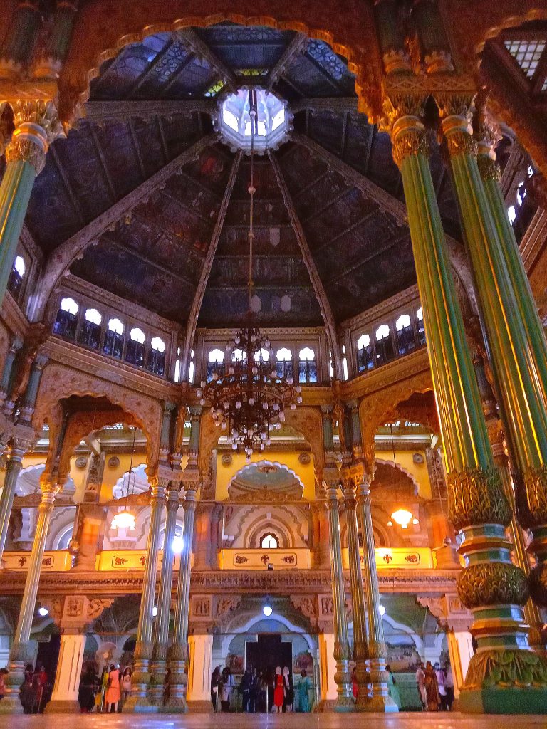 Interior of a palace - PixaHive