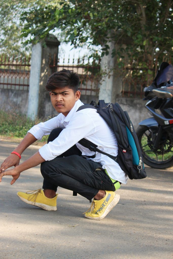 A simple boy - PixaHive