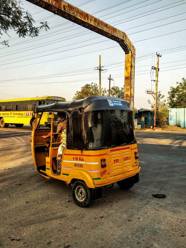 Autorickshaw on the road - PixaHive