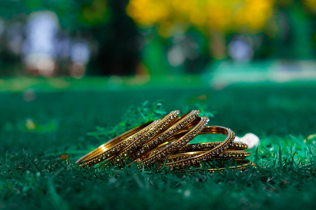Bangles on the grass - PixaHive