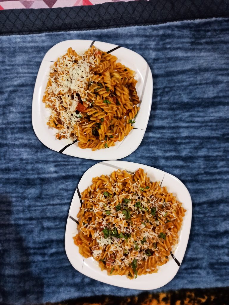 Fusilli pasta in plates - PixaHive