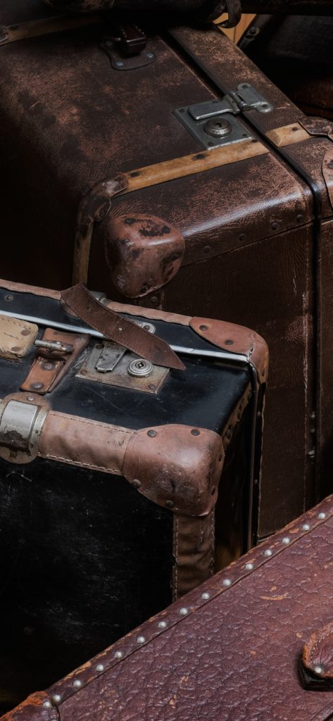 Luggage box - PixaHive