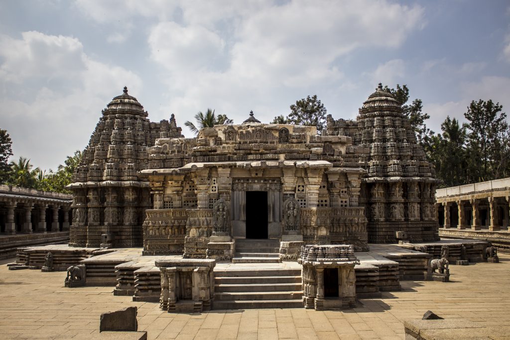 Indian ancient temple - PixaHive