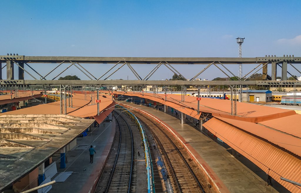 Indian railway crossing bridge - PixaHive
