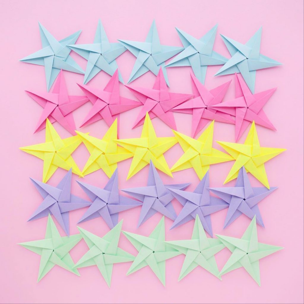 Star shapes made with colorful paper - PixaHive
