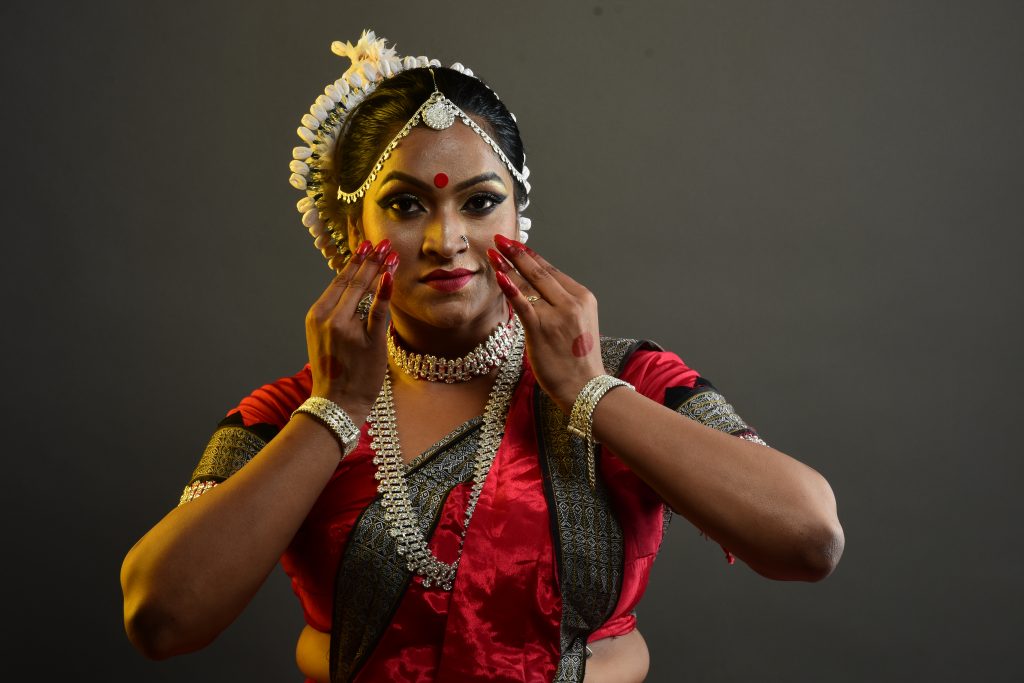 A female classical dancer - PixaHive
