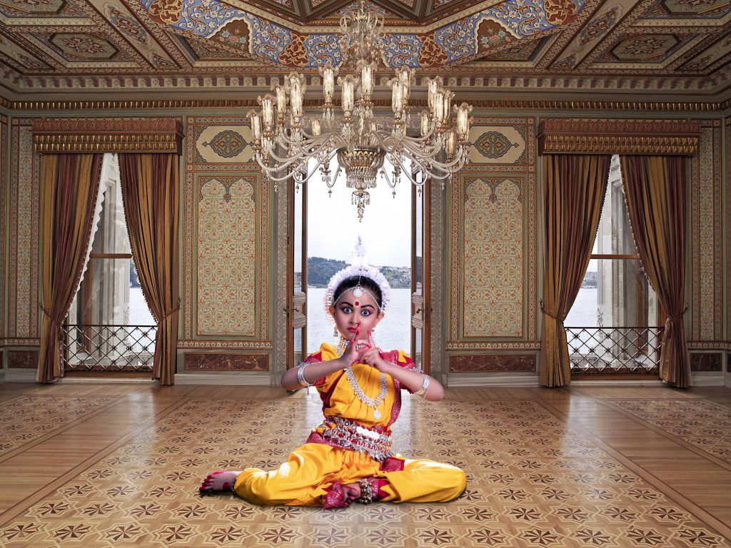 Expressive Little Dancer - PixaHive