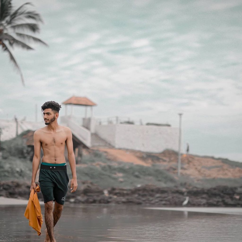 Model posing on the beach - PixaHive