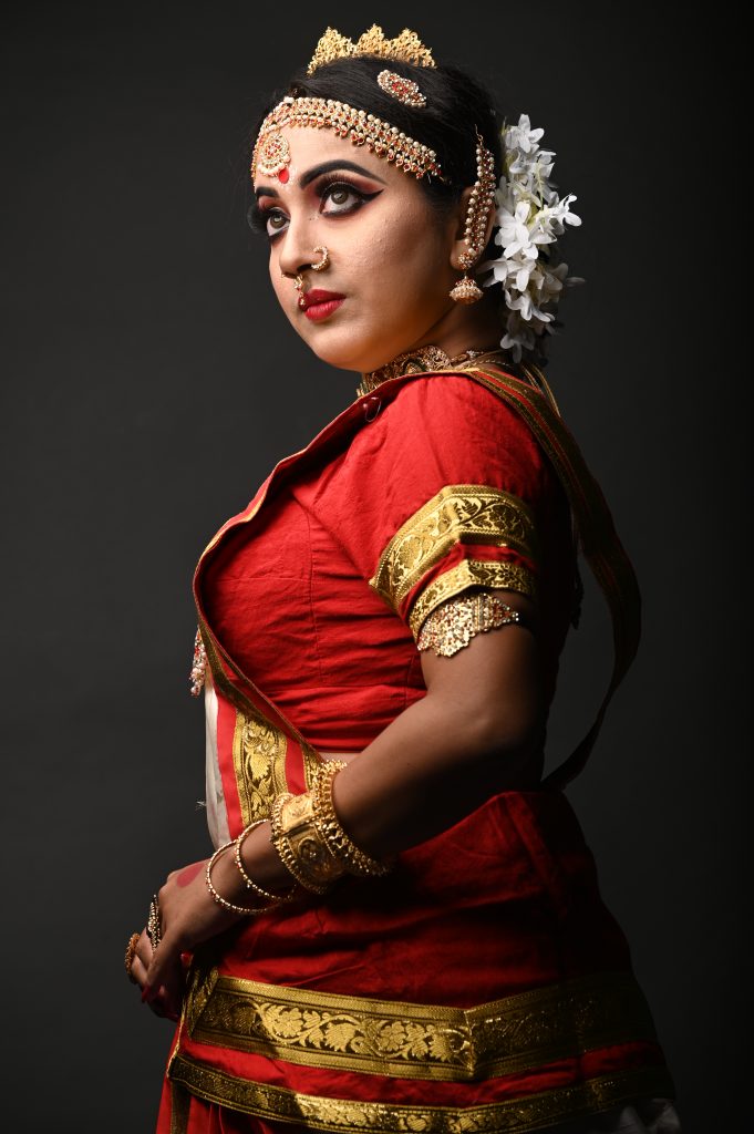 The Dancer’s Look - PixaHive